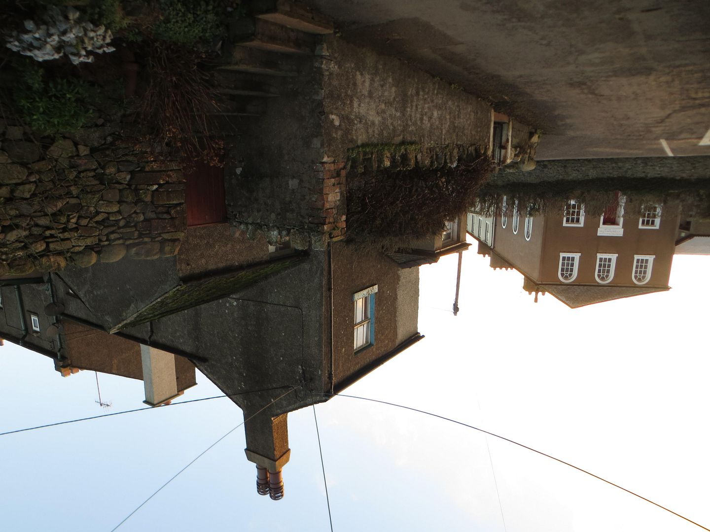 Odd, Unique, or Strange Houses/Buildings... (2015, reflection, photo ...