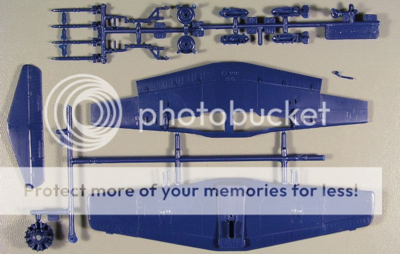 Monogram 1/72 - Grumman F8F-1B Bearcat in Indochine - French Fancy ...